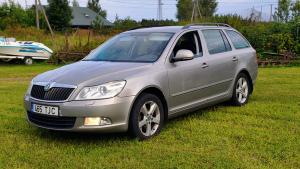 Skoda Octavia 2011 in Johvi, with an engine capacity of 1.60 L and mileage of 176 thousand km for 3500 €, photo  on AUTOMOTO.COM.LV