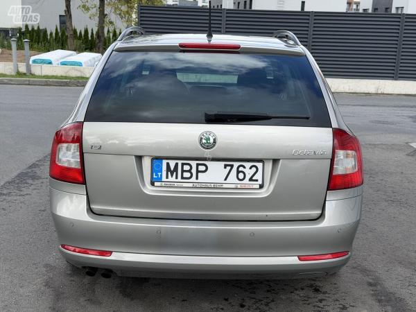 Skoda Octavia 2011 Viļņa, ar dzinēja tilpumu 1.40 L un nobraukumu 300 tūkst. km par 1600 €, foto 6 vietnē AUTOMOTO.COM.LV