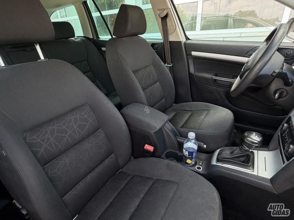 Skoda Octavia 2011 Viļņa, ar dzinēja tilpumu 1.40 L un nobraukumu 300 tūkst. km par 1600 €, foto 10 vietnē AUTOMOTO.COM.LV