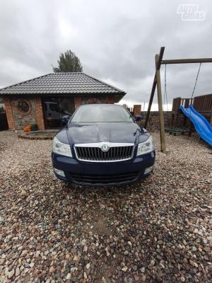 Skoda Octavia 2011 in Sakiai, with an engine capacity of 1.60 L and mileage of 263 thousand km for 1600 €, photo 3 on AUTOMOTO.COM.LV