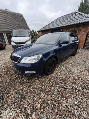 Skoda Octavia 2011 in Sakiai, with an engine capacity of 1.60 L and mileage of 263 thousand km for 1600 €, photo 10 on AUTOMOTO.COM.LV