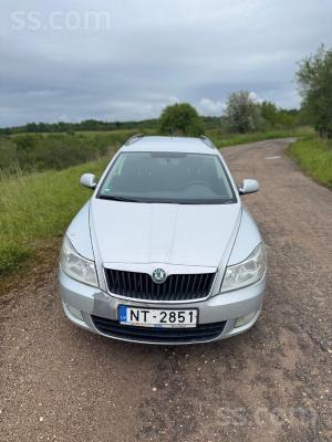 Skoda Octavia 2012 in Rezekne, with an engine capacity of 1.60 L and mileage of 372 thousand km for 1800 €, photo 5 on AUTOMOTO.COM.LV