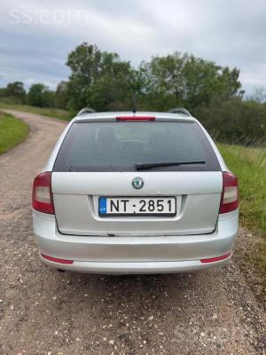Skoda Octavia 2012 in Rezekne, with an engine capacity of 1.60 L and mileage of 372 thousand km for 1800 €, photo 8 on AUTOMOTO.COM.LV