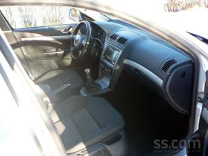 Skoda Octavia 2012 in Cesis, with an engine capacity of 2.00 L and mileage of 0 thousand km for 5200 €, photo 9 on AUTOMOTO.COM.LV