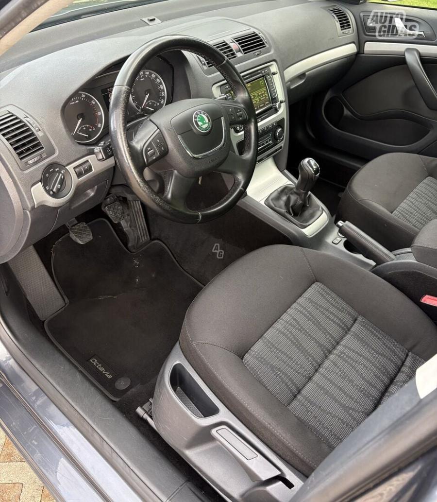 Skoda Octavia 2012 Tauragė, ar dzinēja tilpumu 1.20 L un nobraukumu 203 tūkst. km par 3600 €, foto 15 vietnē AUTOMOTO.COM.LV