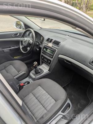 Skoda Octavia 2012 Rīga, ar dzinēja tilpumu 1.60 L un nobraukumu 345 tūkst. km par 3750 €, foto 11 vietnē AUTOMOTO.COM.LV
