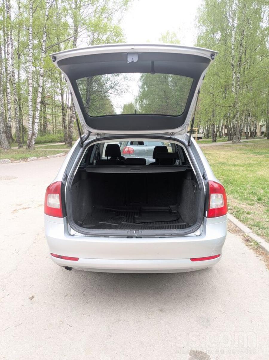 Skoda Octavia 2012 Rīga, ar dzinēja tilpumu 1.60 L un nobraukumu 345 tūkst. km par 3750 €, foto 14 vietnē AUTOMOTO.COM.LV