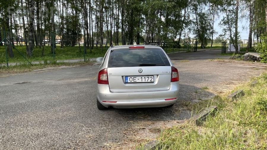 Skoda Octavia 2012 in Riga, with an engine capacity of 1.60 L and mileage of 482 thousand km for 2700 €, photo 6 on AUTOMOTO.COM.LV