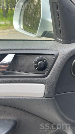Skoda Octavia 2012 in Riga, with an engine capacity of 1.60 L and mileage of 482 thousand km for 2700 €, photo 11 on AUTOMOTO.COM.LV