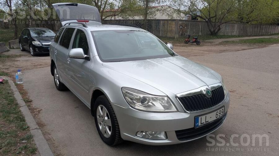 Шкода Октавия 2012 в Рига, объемом двигателя 1.60 л и пробегом 345 тыс. км за 3050 €, фото 1 на AUTOMOTO.COM.LV