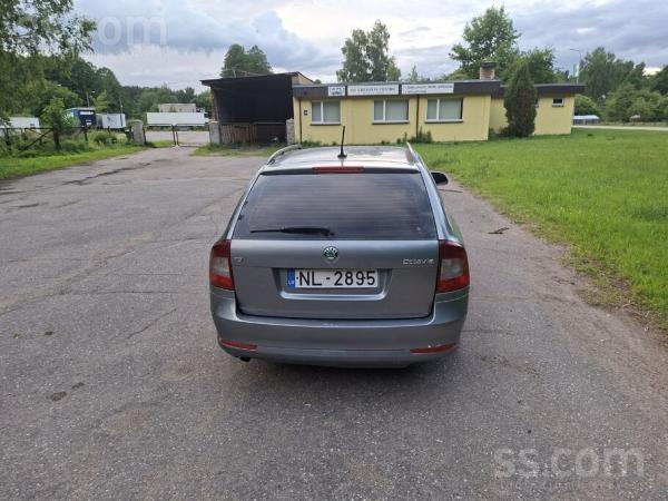 Skoda Octavia 2012 in Riga, with an engine capacity of 1.60 L and mileage of 480 thousand km for 1850 €, photo 4 on AUTOMOTO.COM.LV