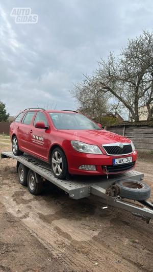 Skoda Octavia 2012 in Kaunas, with an engine capacity of 2.00 L and mileage of 399 thousand km for 950 €, photo 3 on AUTOMOTO.COM.LV