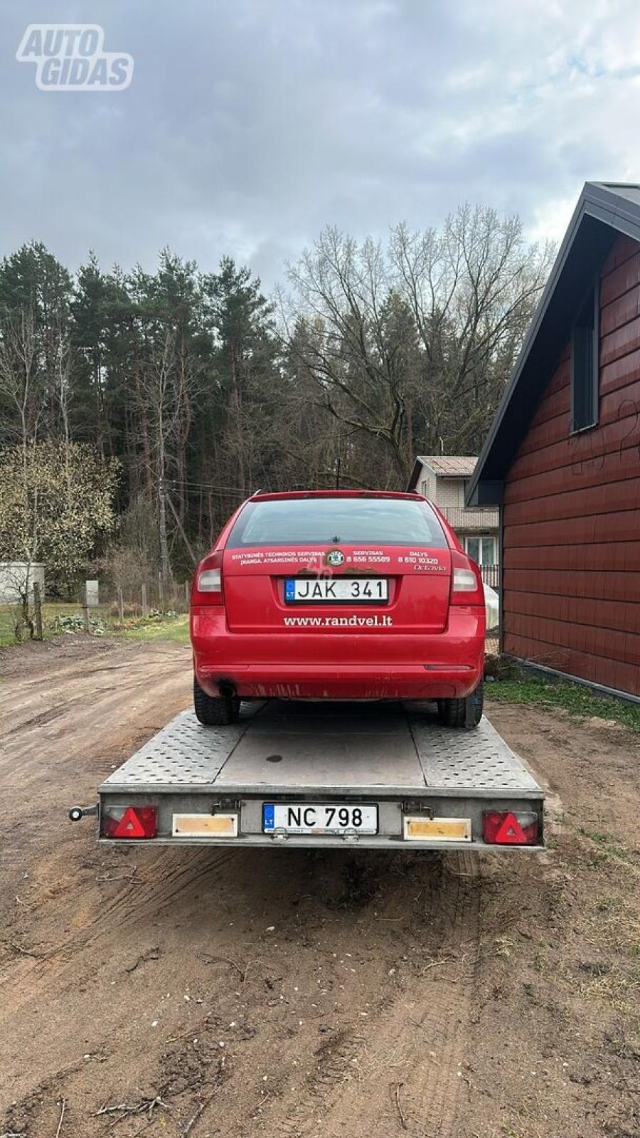 Skoda Octavia 2012 in Kaunas, with an engine capacity of 2.00 L and mileage of 399 thousand km for 950 €, photo 6 on AUTOMOTO.COM.LV