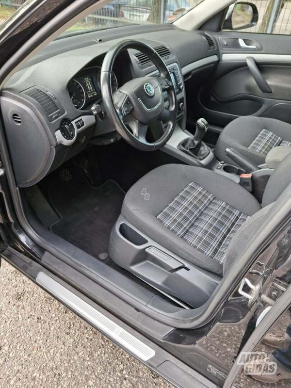 Skoda Octavia 2012 Kauņa, ar dzinēja tilpumu 1.90 L un nobraukumu 201 tūkst. km par 4800 €, foto 11 vietnē AUTOMOTO.COM.LV