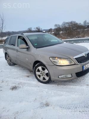 Skoda Octavia 2013 Aizkraukle, ar dzinēja tilpumu 1.60 L un nobraukumu 601 tūkst. km par 2500 €, foto 2 vietnē AUTOMOTO.COM.LV