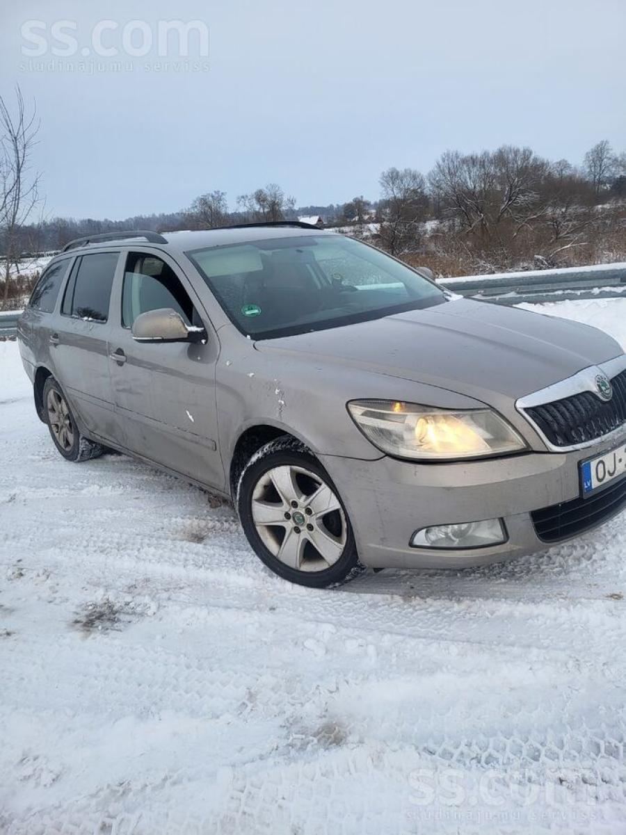 Skoda Octavia 2013 Aizkraukle, ar dzinēja tilpumu 1.60 L un nobraukumu 601 tūkst. km par 2500 €, foto 2 vietnē AUTOMOTO.COM.LV