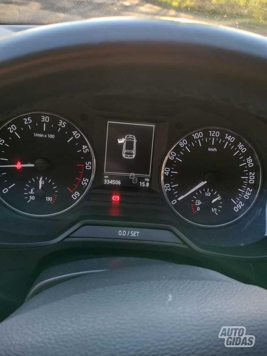 Skoda Octavia 2013 in Visaginas, with an engine capacity of 1.60 L and mileage of 330 thousand km for 4650 €, photo 13 on AUTOMOTO.COM.LV