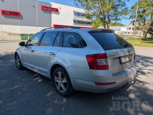 Skoda Octavia 2013 in Tallinn, with an engine capacity of 0.00 L and mileage of 384 thousand km for 3300 €, photo 5 on AUTOMOTO.COM.LV