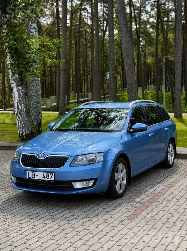 Skoda Octavia 2013 in Riga, with an engine capacity of 2.00 L and mileage of 240 thousand km for 7000 €, photo 1 on AUTOMOTO.COM.LV