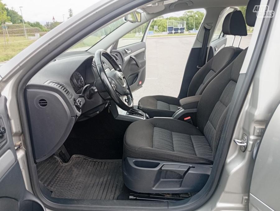 Skoda Octavia 2013 in Vilnius, with an engine capacity of 1.60 L and mileage of 276 thousand km for 3900 €, photo 17 on AUTOMOTO.COM.LV