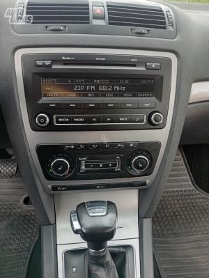 Skoda Octavia 2013 in Vilnius, with an engine capacity of 1.60 L and mileage of 276 thousand km for 3900 €, photo 24 on AUTOMOTO.COM.LV