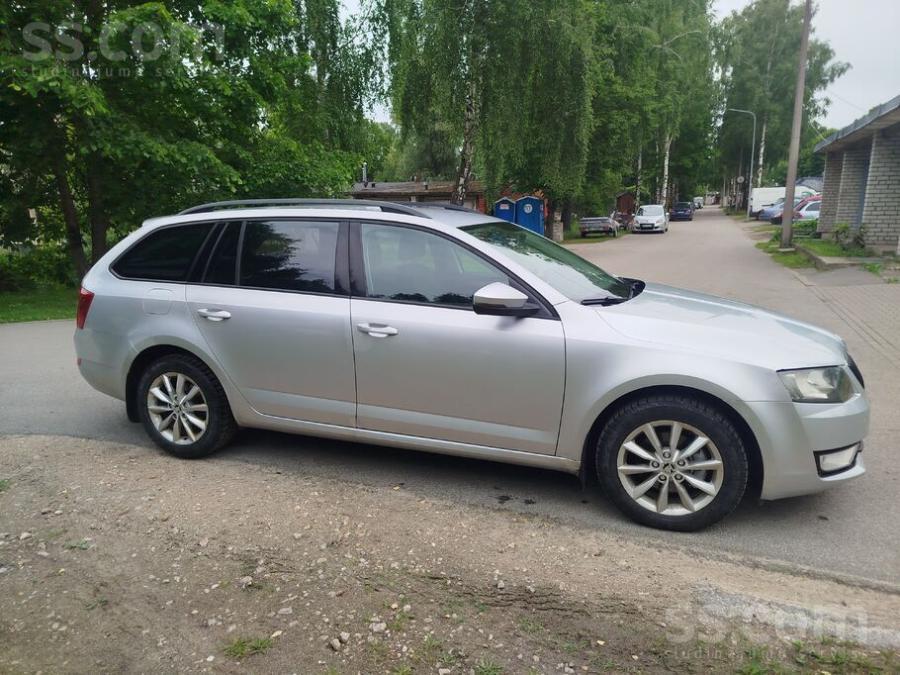 Skoda Octavia 2013 Rīga, ar dzinēja tilpumu 1.60 L un nobraukumu 325 tūkst. km par 3200 €, foto 5 vietnē AUTOMOTO.COM.LV