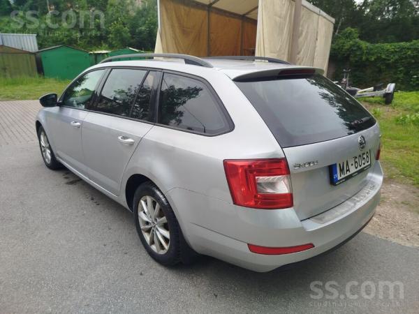 Skoda Octavia 2013 in Riga, with an engine capacity of 1.60 L and mileage of 325 thousand km for 3200 €, photo 5 on AUTOMOTO.COM.LV