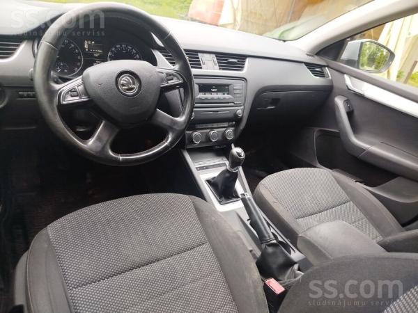 Skoda Octavia 2013 in Riga, with an engine capacity of 1.60 L and mileage of 325 thousand km for 3200 €, photo 7 on AUTOMOTO.COM.LV