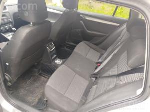 Skoda Octavia 2013 Rīga, ar dzinēja tilpumu 1.60 L un nobraukumu 325 tūkst. km par 3200 €, foto 9 vietnē AUTOMOTO.COM.LV