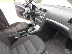 Skoda Octavia 2013 in Vilnius, with an engine capacity of 1.60 L and mileage of 286 thousand km for 3550 €, photo 28 on AUTOMOTO.COM.LV