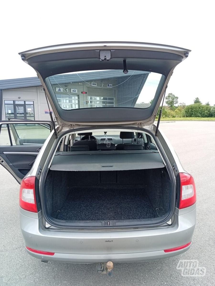 Skoda Octavia 2013 in Vilnius, with an engine capacity of 1.60 L and mileage of 286 thousand km for 3750 €, photo 34 on AUTOMOTO.COM.LV