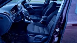 Skoda Octavia 2013 in Cesis, with an engine capacity of 2.00 L and mileage of 317 thousand km for 3600 €, photo 25 on AUTOMOTO.COM.LV