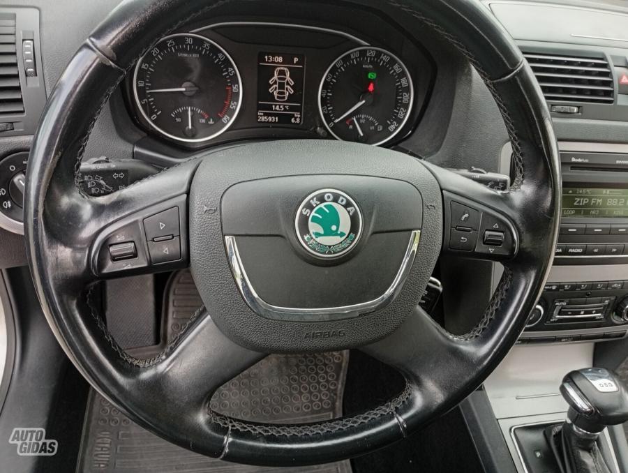 Skoda Octavia 2013 in Vilnius, with an engine capacity of 1.60 L and mileage of 286 thousand km for 3750 €, photo 22 on AUTOMOTO.COM.LV