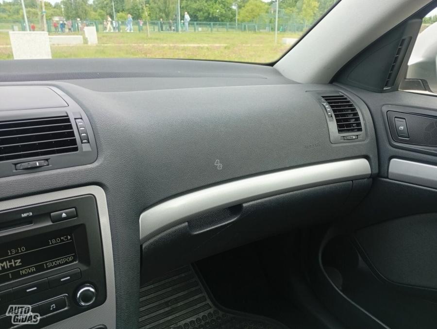 Skoda Octavia 2013 in Vilnius, with an engine capacity of 1.60 L and mileage of 286 thousand km for 3750 €, photo 31 on AUTOMOTO.COM.LV