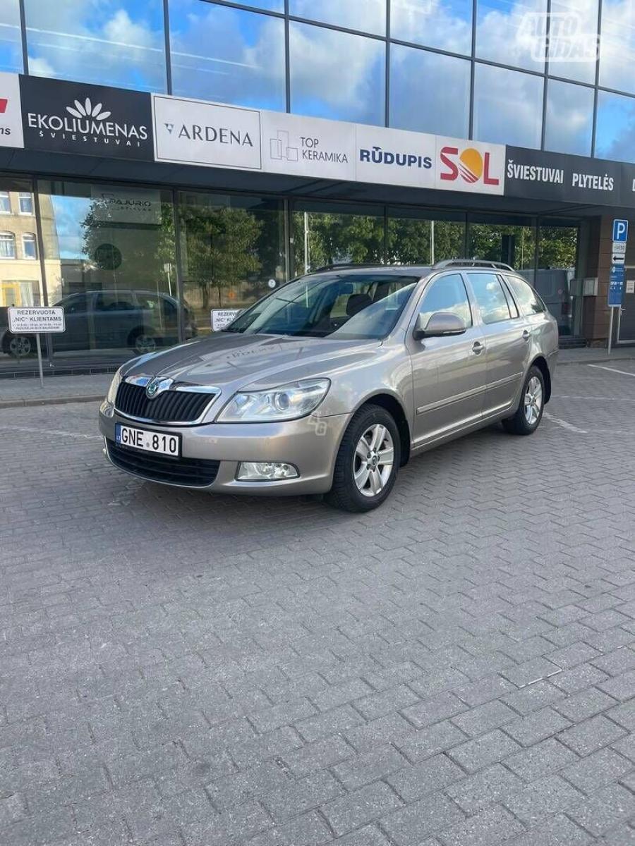 Skoda Octavia 2013 in Klaipeda, with an engine capacity of 1.60 L and mileage of 330 thousand km for 2500 €, photo 1 on AUTOMOTO.COM.LV