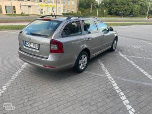 Skoda Octavia 2013 in Klaipeda, with an engine capacity of 1.60 L and mileage of 330 thousand km for 2500 €, photo 6 on AUTOMOTO.COM.LV