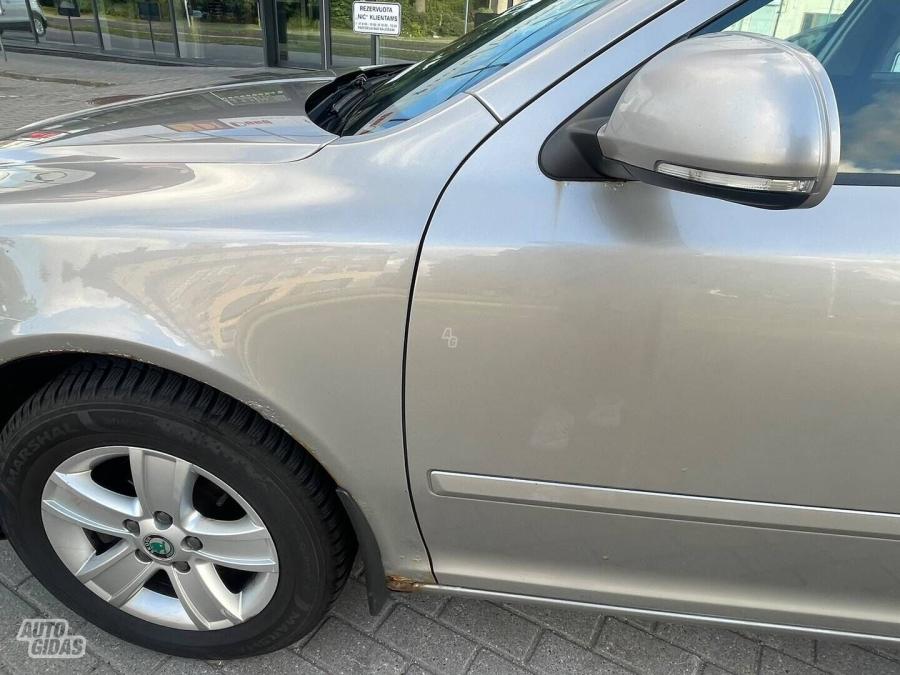 Skoda Octavia 2013 in Klaipeda, with an engine capacity of 1.60 L and mileage of 330 thousand km for 2500 €, photo 12 on AUTOMOTO.COM.LV