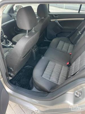 Skoda Octavia 2013 in Klaipeda, with an engine capacity of 1.60 L and mileage of 330 thousand km for 2500 €, photo 13 on AUTOMOTO.COM.LV