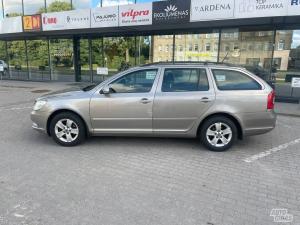 Skoda Octavia 2013 Radviliškis, ar dzinēja tilpumu 1.60 L un nobraukumu 330 tūkst. km par 2200 €, foto 15 vietnē AUTOMOTO.COM.LV