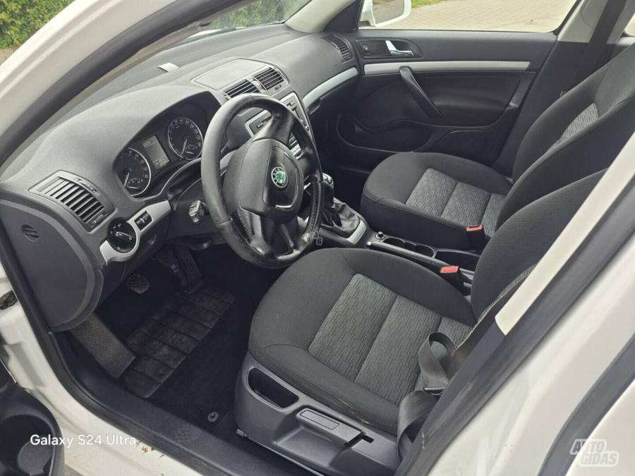 Skoda Octavia 2013 Kauņa, ar dzinēja tilpumu 1.60 L un nobraukumu 285 tūkst. km par 2350 €, foto 9 vietnē AUTOMOTO.COM.LV