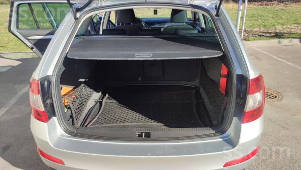 Skoda Octavia 2014 in Riga, with an engine capacity of 1.40 L and mileage of 322 thousand km for 5700 €, photo 7 on AUTOMOTO.COM.LV