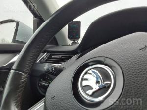 Skoda Octavia 2014 in Ogre, with an engine capacity of 2.00 L and mileage of 242 thousand km for 6350 €, photo 13 on AUTOMOTO.COM.LV