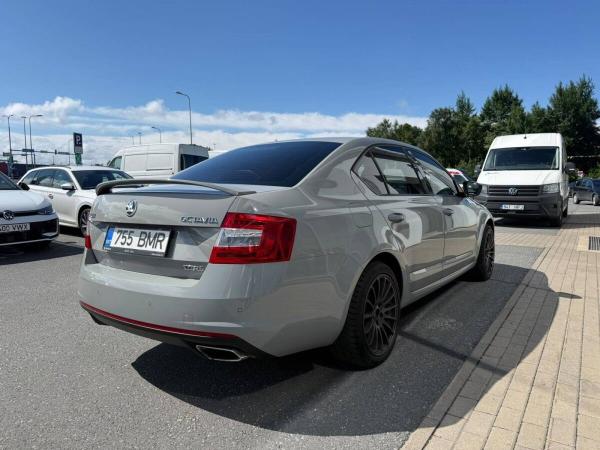 Skoda Octavia 2014 Peetri, ar dzinēja tilpumu 2.00 L un nobraukumu 130 tūkst. km par 16400 €, foto 4 vietnē AUTOMOTO.COM.LV