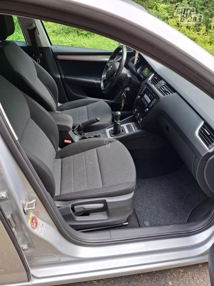 Skoda Octavia 2014 Marijampole, ar dzinēja tilpumu 1.60 L un nobraukumu 306 tūkst. km par 4700 €, foto 9 vietnē AUTOMOTO.COM.LV