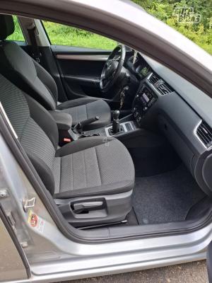 Skoda Octavia 2014 Marijampole, ar dzinēja tilpumu 1.60 L un nobraukumu 306 tūkst. km par 4300 €, foto 9 vietnē AUTOMOTO.COM.LV