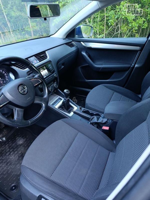 Skoda Octavia 2014 Viļņa, ar dzinēja tilpumu 1.60 L un nobraukumu 250 tūkst. km par 3200 €, foto 7 vietnē AUTOMOTO.COM.LV