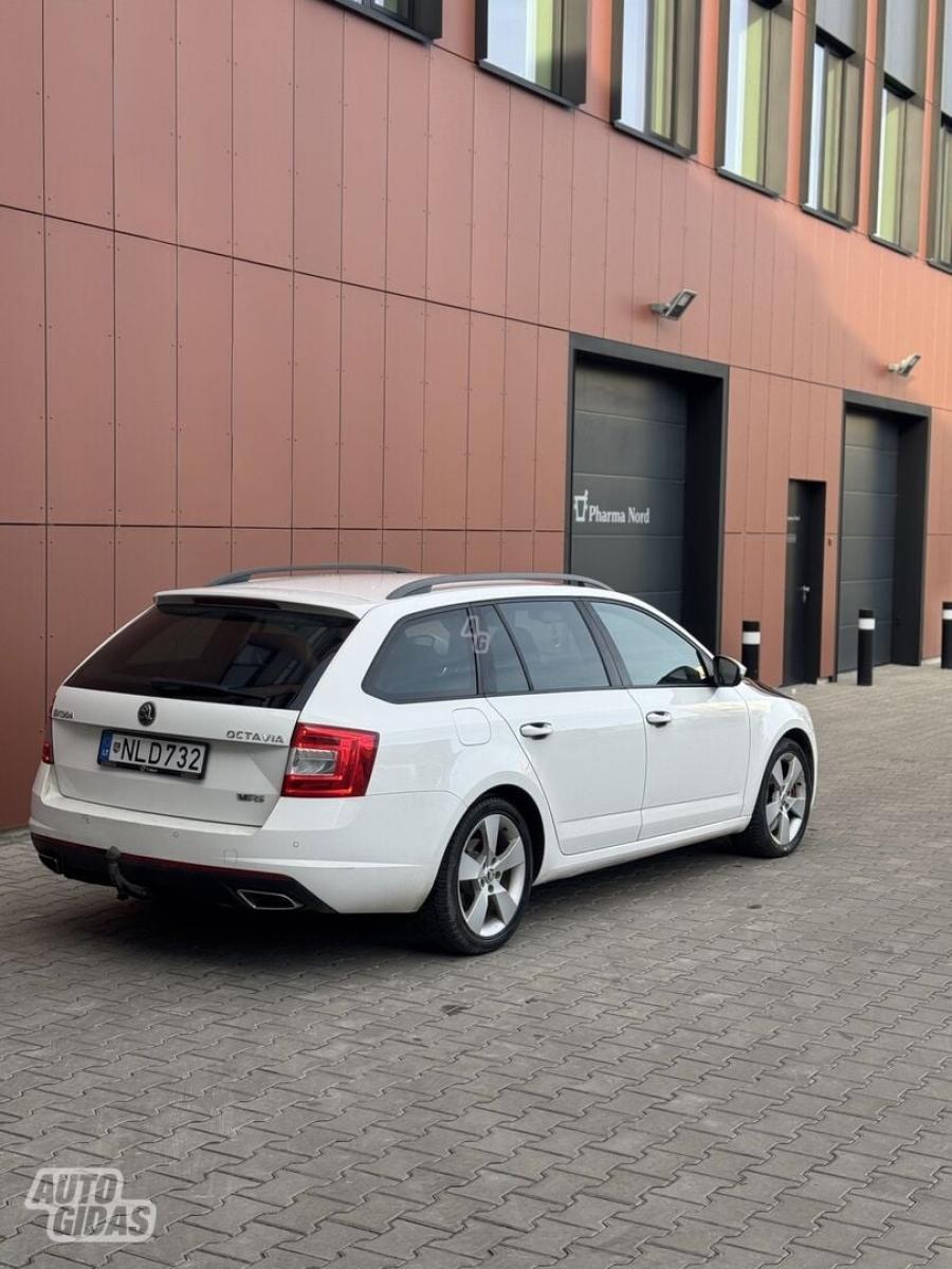 Skoda Octavia 2015 in Vilnius, with an engine capacity of 2.00 L and mileage of 380 thousand km for 5300 €, photo 4 on AUTOMOTO.COM.LV