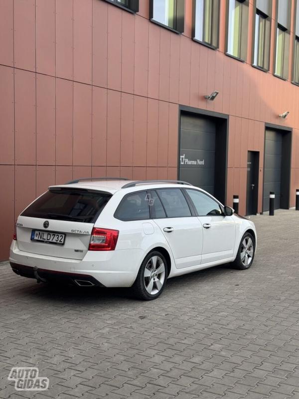 Skoda Octavia 2015 in Vilnius, with an engine capacity of 2.00 L and mileage of 380 thousand km for 5300 €, photo 3 on AUTOMOTO.COM.LV