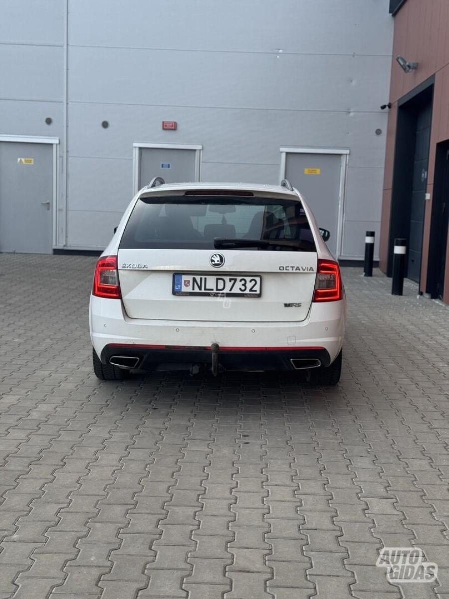 Skoda Octavia 2015 in Vilnius, with an engine capacity of 2.00 L and mileage of 380 thousand km for 5300 €, photo 6 on AUTOMOTO.COM.LV