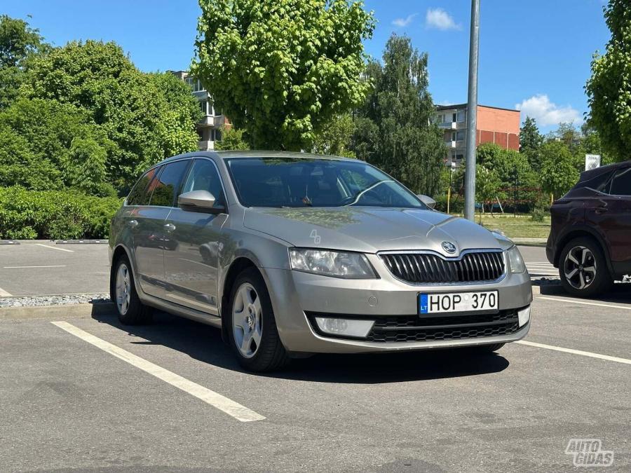 Skoda Octavia 2015 in Vilnius, with an engine capacity of 1.60 L and mileage of 262 thousand km for 6350 €, photo 1 on AUTOMOTO.COM.LV